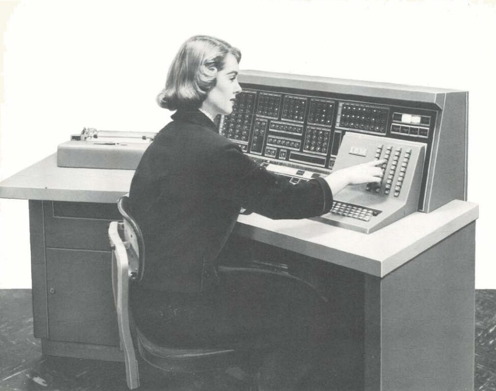 IBM 705 Operator - CHM
