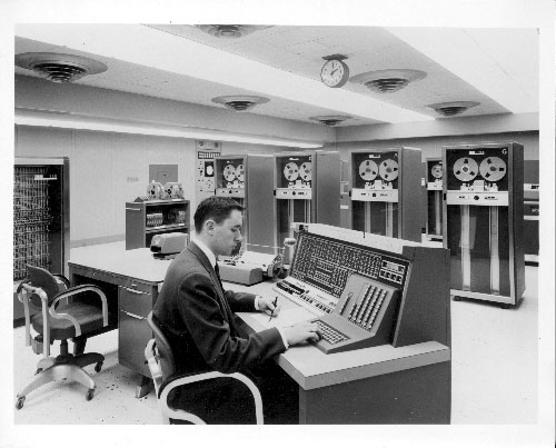 IBM.705.102618657.lg - CHM