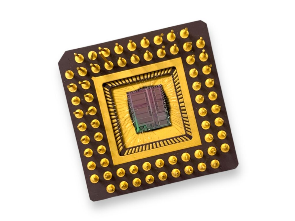 Geometry Engine chip 102791471_part_of - CHM