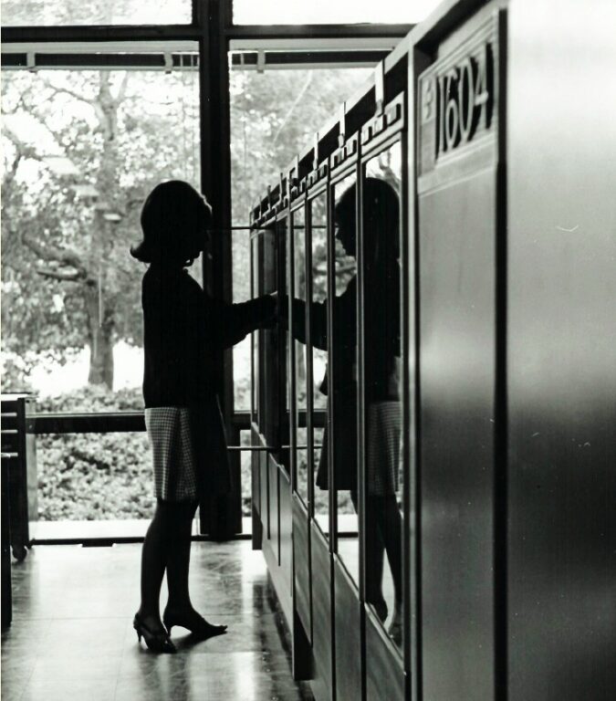 CDC 1604 tape drives - CHM